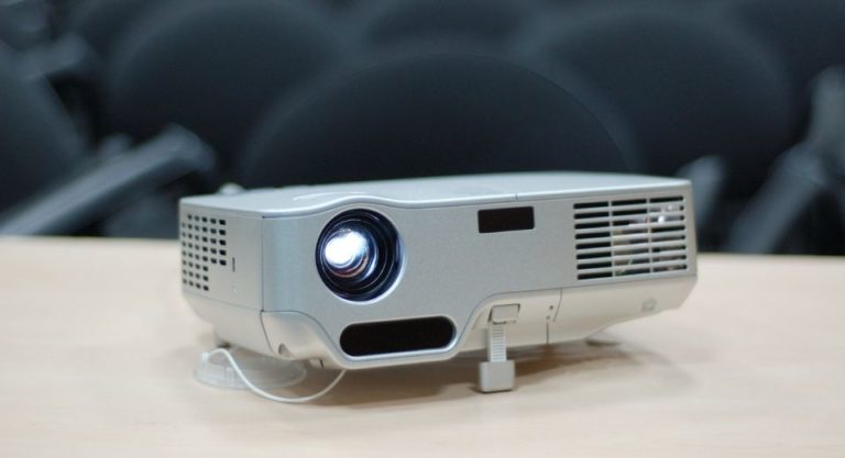 Top 9 Best Cheap Projector Under 100 2022- Buying Guide
